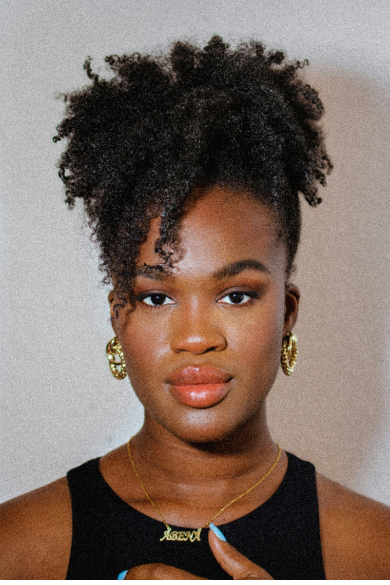 6 pasos para definir y resaltar tus rizos afro – curlymangue